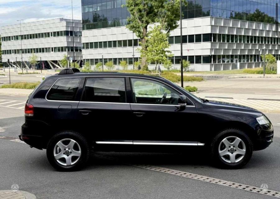 Черный Фольксваген Туарег 2006 в Вильнюс, объемом двигателя 0.00 л и пробегом 312 тыс. км за 2500 €, фото 9 на AUTOMOTO.COM.LV