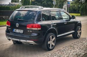 Melns Volkswagen Touareg 2006 Rīga, ar dzinēja tilpumu 3.00 L un nobraukumu 0 tūkst. km par 3990 €, foto 5 vietnē AUTOMOTO.COM.LV