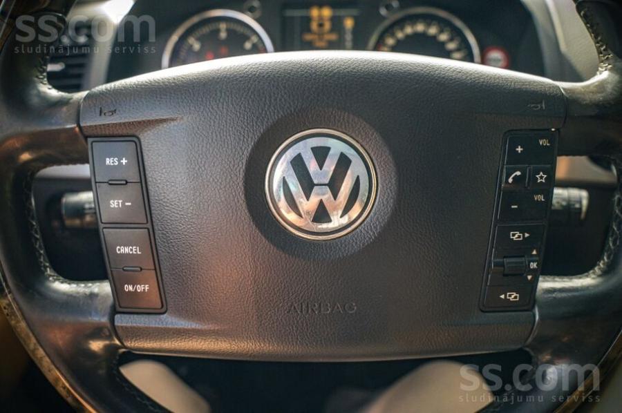 Melns Volkswagen Touareg 2006 Rīga, ar dzinēja tilpumu 3.00 L un nobraukumu 0 tūkst. km par 3990 €, foto 18 vietnē AUTOMOTO.COM.LV
