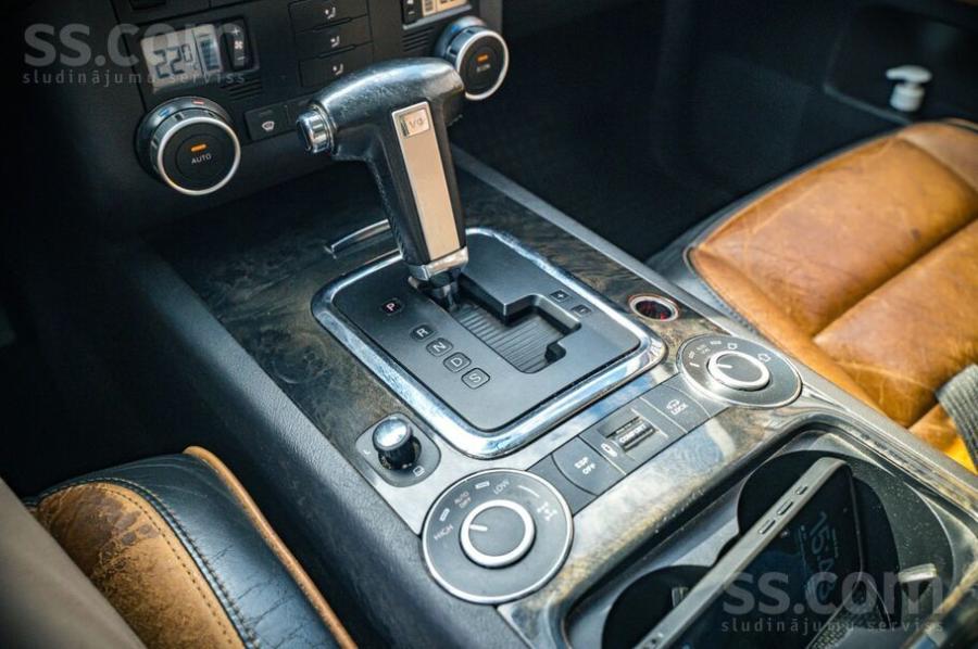 Melns Volkswagen Touareg 2006 Rīga, ar dzinēja tilpumu 3.00 L un nobraukumu 0 tūkst. km par 3990 €, foto 19 vietnē AUTOMOTO.COM.LV