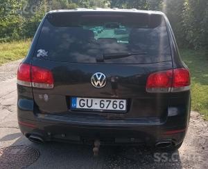 Melns Volkswagen Touareg 2006 Rīga, ar dzinēja tilpumu 3.00 L un nobraukumu 0 tūkst. km par 2300 €, foto 3 vietnē AUTOMOTO.COM.LV