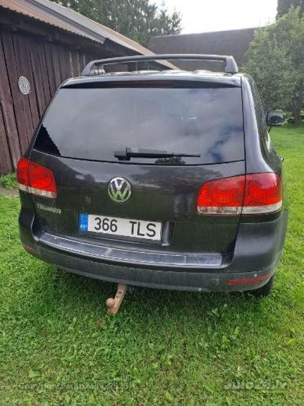 Фольксваген Туарег 2006 в Таллин на AUTOMOTO.COM.LV Черный Фольксваген Туарег 2006 в Таллин, объемом двигателя 3.00 л и пробегом 265 тыс. км за 3200 €, фото 4 на AUTOMOTO.COM.LV