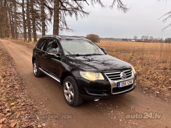 Black Volkswagen Touareg 2007 in Tallinn, with an engine capacity of 3.00 L and mileage of 0 thousand km for 6000 €, photo 1 on AUTOMOTO.COM.LV