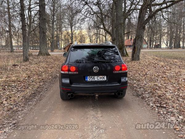 Black Volkswagen Touareg 2007 in Tallinn, with an engine capacity of 3.00 L and mileage of 0 thousand km for 6000 €, photo 3 on AUTOMOTO.COM.LV