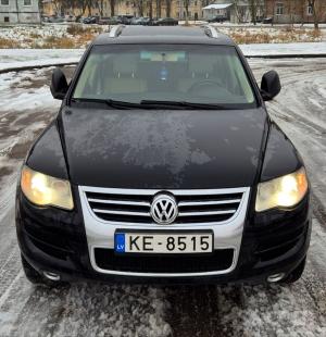 Melns Volkswagen Touareg 2007 Jēkabpils, ar dzinēja tilpumu 3.00 L un nobraukumu 310 tūkst. km par 3890 €, foto 3 vietnē AUTOMOTO.COM.LV