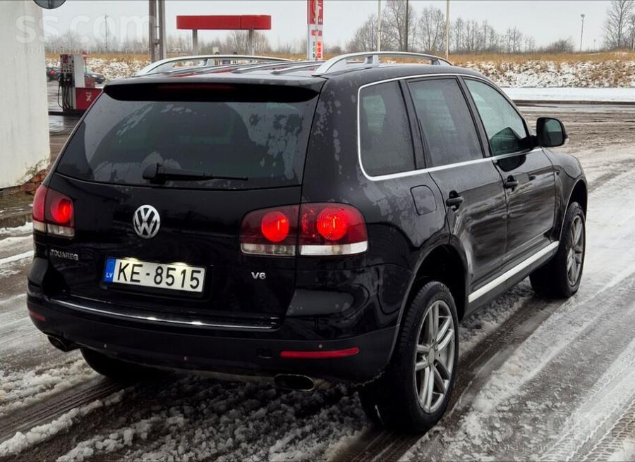 Melns Volkswagen Touareg 2007 Jēkabpils, ar dzinēja tilpumu 3.00 L un nobraukumu 310 tūkst. km par 3890 €, foto 6 vietnē AUTOMOTO.COM.LV