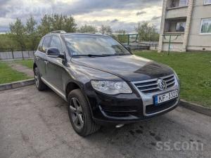 Melns Volkswagen Touareg 2007 Daugavpils, ar dzinēja tilpumu 3.00 L un nobraukumu 253 tūkst. km par 4000 €, foto  vietnē AUTOMOTO.COM.LV