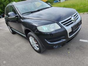 Черный Фольксваген Туарег 2007 в Каунас, объемом двигателя 3.00 л и пробегом 286 тыс. км за 3500 €, фото 12 на AUTOMOTO.COM.LV