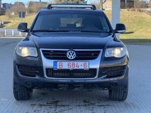 Black Volkswagen Touareg 2007 in Rezekne, with an engine capacity of 3.00 L and mileage of 320 thousand km for 3950 €, photo  on AUTOMOTO.COM.LV