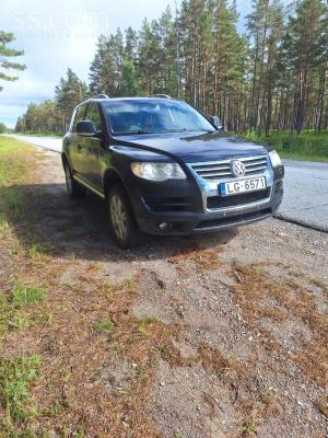 Black Volkswagen Touareg 2007 in Talsi, with an engine capacity of 3.00 L and mileage of 308 thousand km for 4800 €, photo  on AUTOMOTO.COM.LV