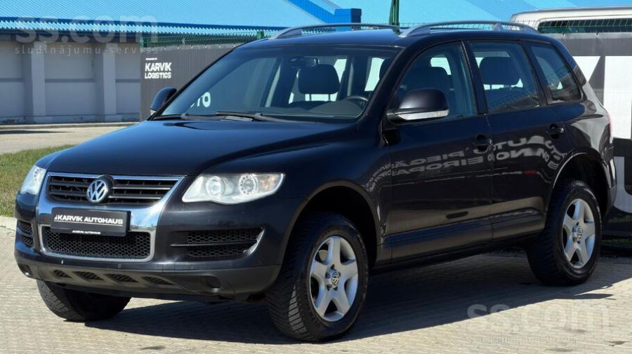 Melns Volkswagen Touareg 2007 Liepāja, ar dzinēja tilpumu 2.50 L un nobraukumu 369 tūkst. km par 3390 €, foto 9 vietnē AUTOMOTO.COM.LV