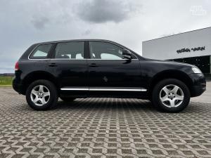Melns Volkswagen Touareg 2007 Šauļi, ar dzinēja tilpumu 2.50 L un nobraukumu 288 tūkst. km par 4500 €, foto 8 vietnē AUTOMOTO.COM.LV