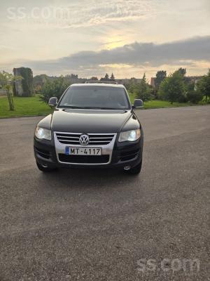 Melns Volkswagen Touareg 2007 Bauska, ar dzinēja tilpumu 3.00 L un nobraukumu 407 tūkst. km par 5200 €, foto 3 vietnē AUTOMOTO.COM.LV