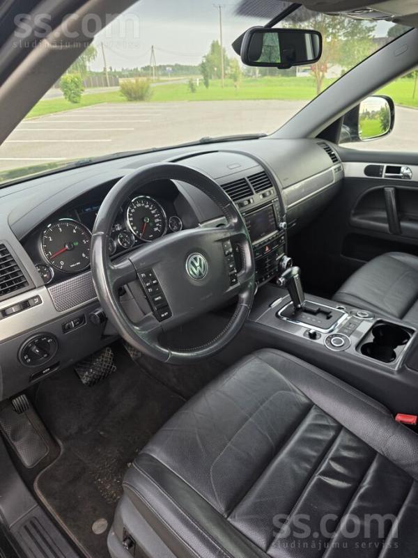 Melns Volkswagen Touareg 2007 Bauska, ar dzinēja tilpumu 3.00 L un nobraukumu 407 tūkst. km par 5200 €, foto 6 vietnē AUTOMOTO.COM.LV