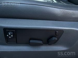 Melns Volkswagen Touareg 2007 Jelgava, ar dzinēja tilpumu 3.00 L un nobraukumu 411 tūkst. km par 5500 €, foto 12 vietnē AUTOMOTO.COM.LV