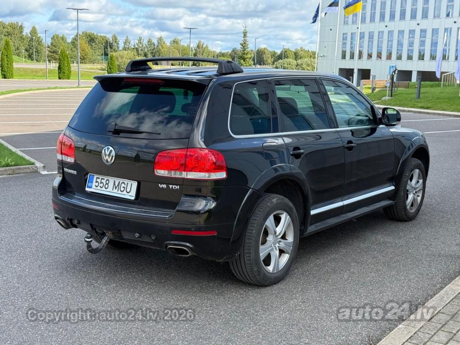 Black Volkswagen Touareg 2007 in Tartu, with an engine capacity of 3.00 L and mileage of 505 thousand km for 5000 €, photo 7 on AUTOMOTO.COM.LV