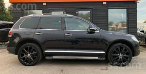 Melns Volkswagen Touareg 2007 Rīga, ar dzinēja tilpumu 3.00 L un nobraukumu 369 tūkst. km par 5500 €, foto 7 vietnē AUTOMOTO.COM.LV