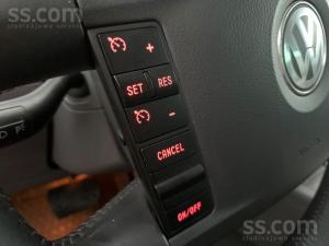 Melns Volkswagen Touareg 2007 Rīga, ar dzinēja tilpumu 3.00 L un nobraukumu 369 tūkst. km par 5500 €, foto 17 vietnē AUTOMOTO.COM.LV