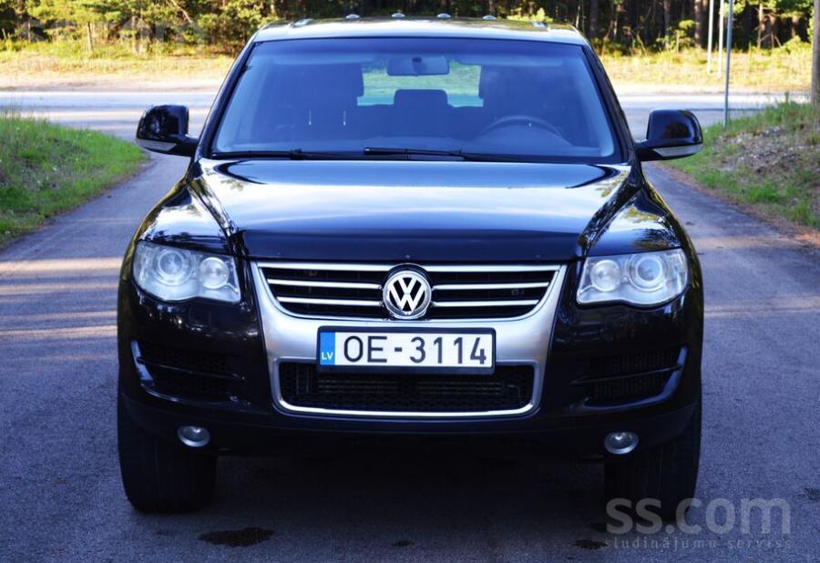 Melns Volkswagen Touareg 2007 Talsi, ar dzinēja tilpumu 2.50 L un nobraukumu 348 tūkst. km par 4300 €, foto 3 vietnē AUTOMOTO.COM.LV