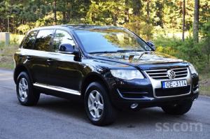 Melns Volkswagen Touareg 2007 Talsi, ar dzinēja tilpumu 2.50 L un nobraukumu 348 tūkst. km par 4300 €, foto 4 vietnē AUTOMOTO.COM.LV