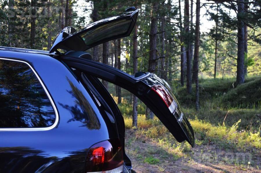 Melns Volkswagen Touareg 2007 Talsi, ar dzinēja tilpumu 2.50 L un nobraukumu 348 tūkst. km par 4300 €, foto 7 vietnē AUTOMOTO.COM.LV