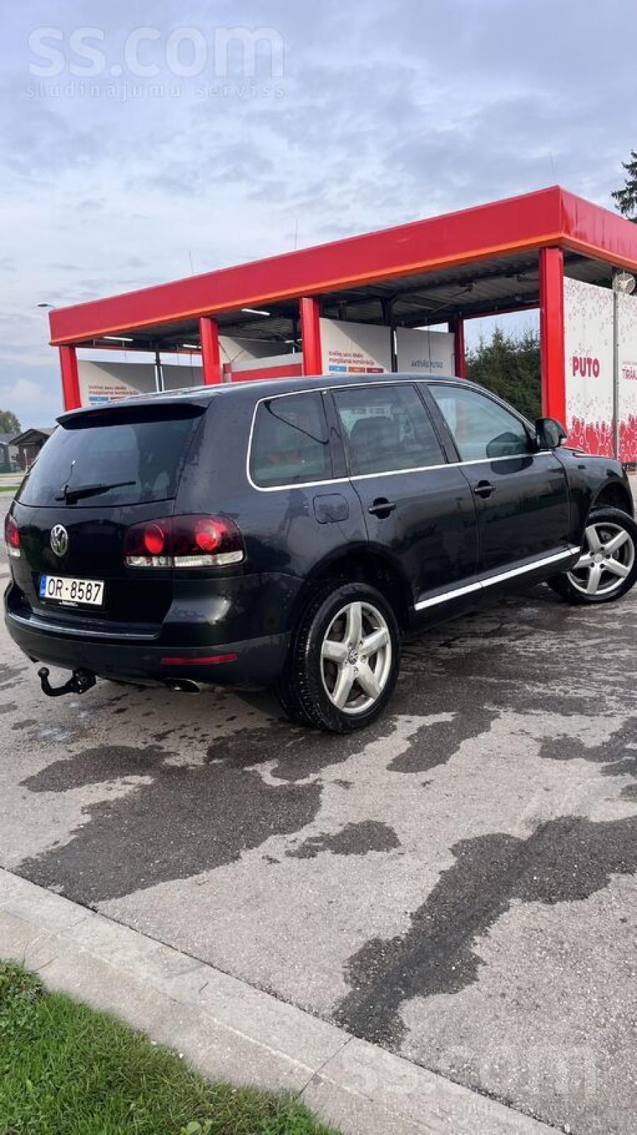 Melns Volkswagen Touareg 2007 Rīga, ar dzinēja tilpumu 3.00 L un nobraukumu 277 tūkst. km par 8000 €, foto 4 vietnē AUTOMOTO.COM.LV