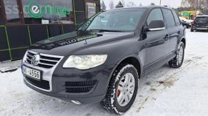 Black Volkswagen Touareg 2008 in Riga, with an engine capacity of 3.00 L and mileage of 319 thousand km for 5900 €, photo 20 on AUTOMOTO.COM.LV