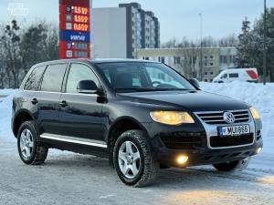 Melns Volkswagen Touareg 2008 Kauņa, ar dzinēja tilpumu 3.00 L un nobraukumu 297 tūkst. km par 5000 €, foto 2 vietnē AUTOMOTO.COM.LV