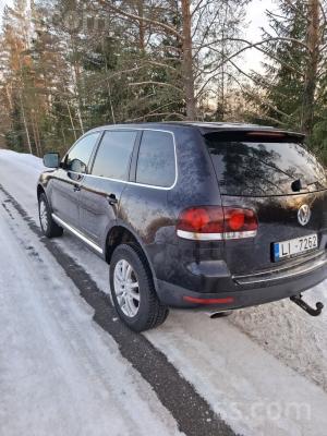 Melns Volkswagen Touareg 2008 Daugavpils, ar dzinēja tilpumu 3.00 L un nobraukumu 260 tūkst. km par 5300 €, foto 6 vietnē AUTOMOTO.COM.LV