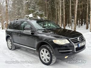 Melns Volkswagen Touareg 2008 Rapla, ar dzinēja tilpumu 3.00 L un nobraukumu 0 tūkst. km par 3500 €, foto 4 vietnē AUTOMOTO.COM.LV