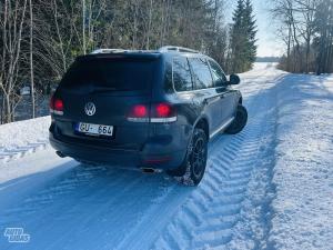 Black Volkswagen Touareg 2008 in Klaipeda, with an engine capacity of 3.60 L and mileage of 300 thousand km for 4300 €, photo 9 on AUTOMOTO.COM.LV