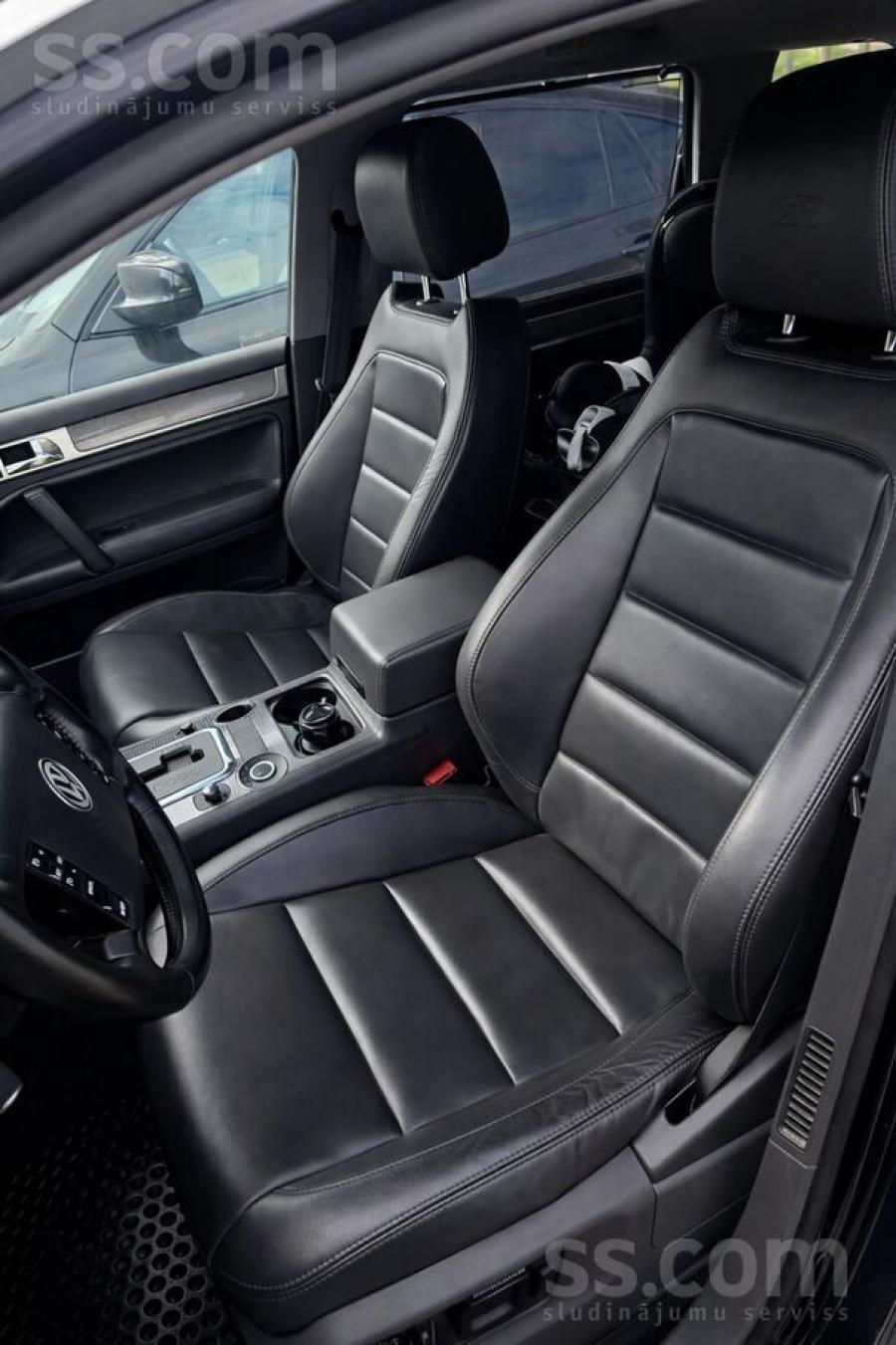 Melns Volkswagen Touareg 2008 Daugavpils, ar dzinēja tilpumu 3.00 L un nobraukumu 308 tūkst. km par 7300 €, foto 8 vietnē AUTOMOTO.COM.LV