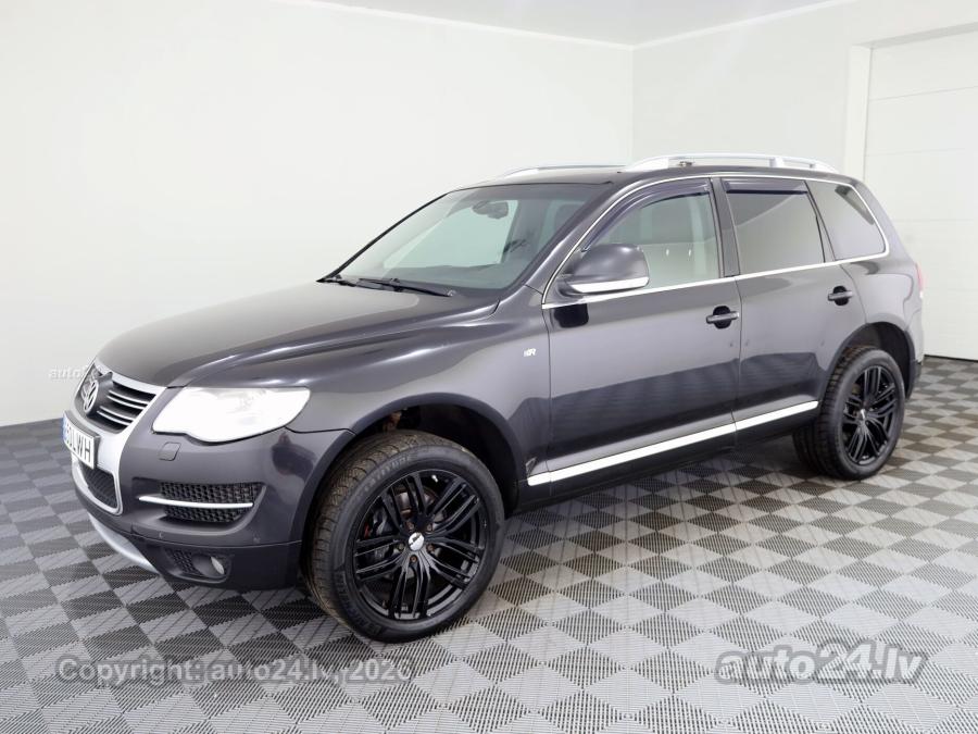 Melns Volkswagen Touareg 2008 Tallina, ar dzinēja tilpumu 3.00 L un nobraukumu 328 tūkst. km par 3499 €, foto 3 vietnē AUTOMOTO.COM.LV