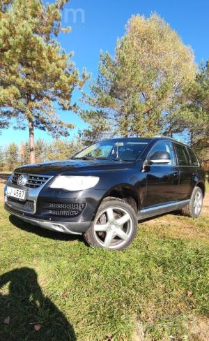 Black Volkswagen Touareg 2008 in Jekabpils, with an engine capacity of 3.00 L and mileage of 258 thousand km for 5550 €, photo 25 on AUTOMOTO.COM.LV