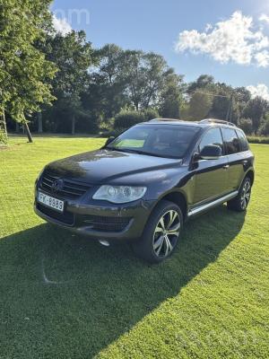 Black Volkswagen Touareg 2008 in Ventspils, with an engine capacity of 3.00 L and mileage of 345 thousand km for 5400 €, photo  on AUTOMOTO.COM.LV