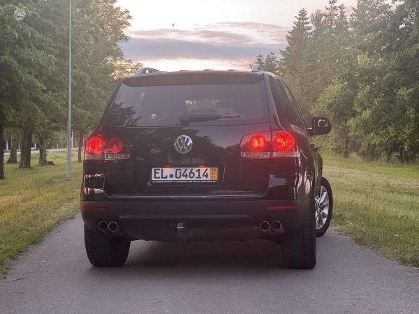 Melns Volkswagen Touareg 2008 Kauņa, ar dzinēja tilpumu 2.97 L un nobraukumu 329 tūkst. km par 5650 €, foto 5 vietnē AUTOMOTO.COM.LV