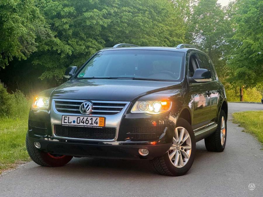 Melns Volkswagen Touareg 2008 Kauņa, ar dzinēja tilpumu 2.97 L un nobraukumu 329 tūkst. km par 5650 €, foto 9 vietnē AUTOMOTO.COM.LV