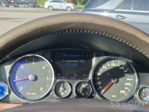 Melns Volkswagen Touareg 2008 Rīga, ar dzinēja tilpumu 3.00 L un nobraukumu 295 tūkst. km par 3790 €, foto 22 vietnē AUTOMOTO.COM.LV