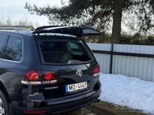 Melns Volkswagen Touareg 2009 Jelgava, ar dzinēja tilpumu 3.00 L un nobraukumu 218 tūkst. km par 6900 €, foto 5 vietnē AUTOMOTO.COM.LV