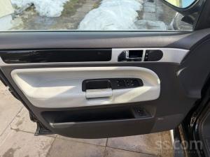 Melns Volkswagen Touareg 2009 Jelgava, ar dzinēja tilpumu 3.00 L un nobraukumu 218 tūkst. km par 6900 €, foto 6 vietnē AUTOMOTO.COM.LV