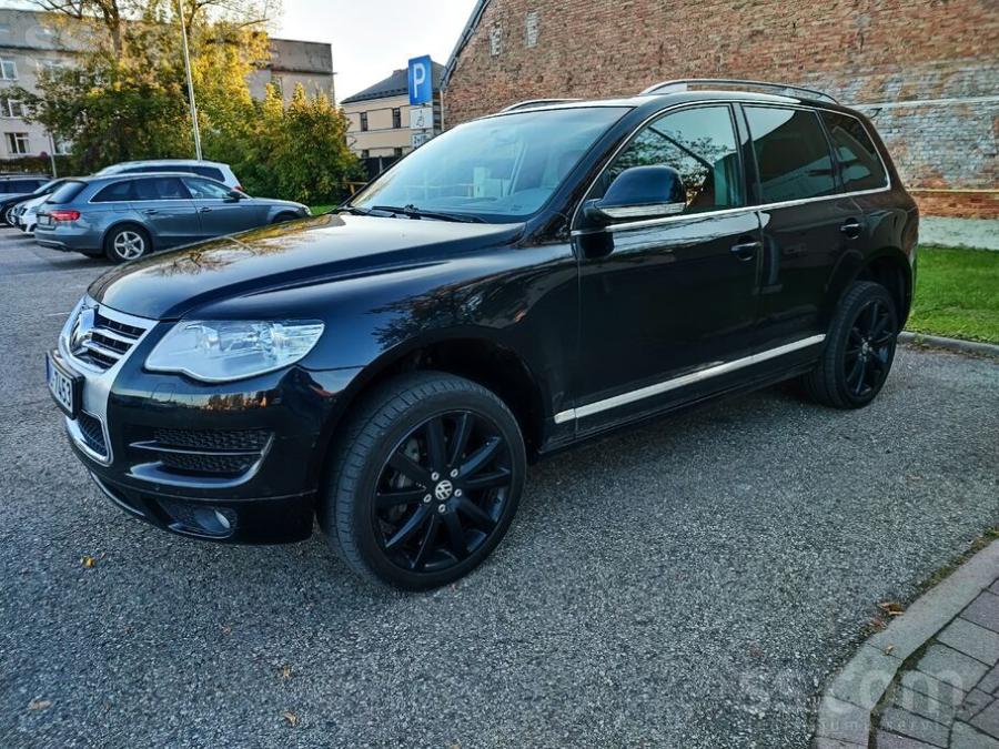 Melns Volkswagen Touareg 2009 Jelgava, ar dzinēja tilpumu 3.00 L un nobraukumu 240 tūkst. km par 5950 €, foto 11 vietnē AUTOMOTO.COM.LV