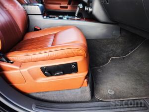 Melns Volkswagen Touareg 2009 Jelgava, ar dzinēja tilpumu 3.00 L un nobraukumu 240 tūkst. km par 5950 €, foto 24 vietnē AUTOMOTO.COM.LV
