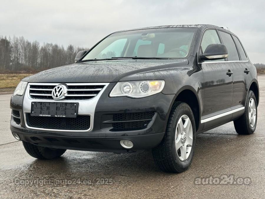 Melns Volkswagen Touareg 2010 Tartu, ar dzinēja tilpumu 3.00 L un nobraukumu 277 tūkst. km par 8950 €, foto 1 vietnē AUTOMOTO.COM.LV