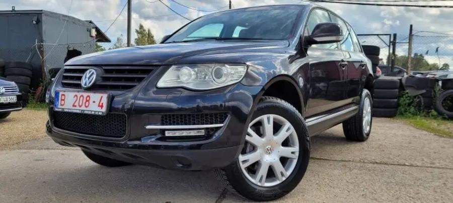 Melns Volkswagen Touareg 2010 Rīga, ar dzinēja tilpumu 3.00 L un nobraukumu 235 tūkst. km par 9900 €, foto 1 vietnē AUTOMOTO.COM.LV