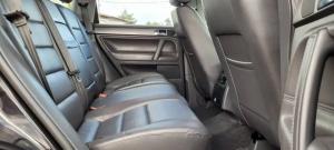 Melns Volkswagen Touareg 2010 Rīga, ar dzinēja tilpumu 3.00 L un nobraukumu 235 tūkst. km par 9900 €, foto 20 vietnē AUTOMOTO.COM.LV
