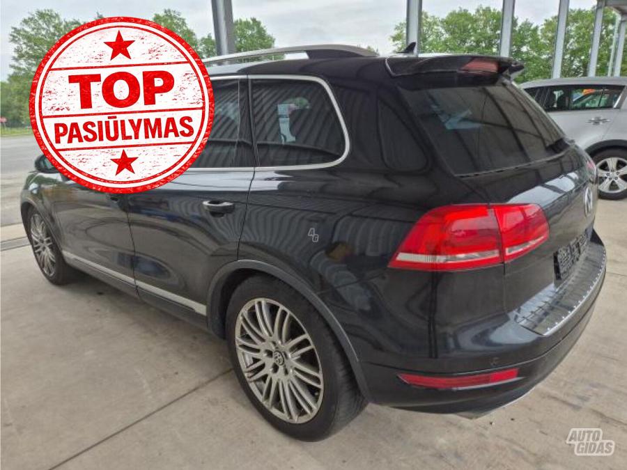 Melns Volkswagen Touareg 2010 Viļņa, ar dzinēja tilpumu 3.00 L un nobraukumu 221 tūkst. km par 7990 €, foto 1 vietnē AUTOMOTO.COM.LV