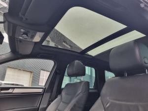 Black Volkswagen Touareg 2010 in Taurage, with an engine capacity of 2.97 L and mileage of 276 thousand km for 10000 €, photo 13 on AUTOMOTO.COM.LV