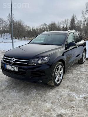 Melns Volkswagen Touareg 2010 Liepāja, ar dzinēja tilpumu 3.00 L un nobraukumu 348 tūkst. km par 10290 €, foto  vietnē AUTOMOTO.COM.LV