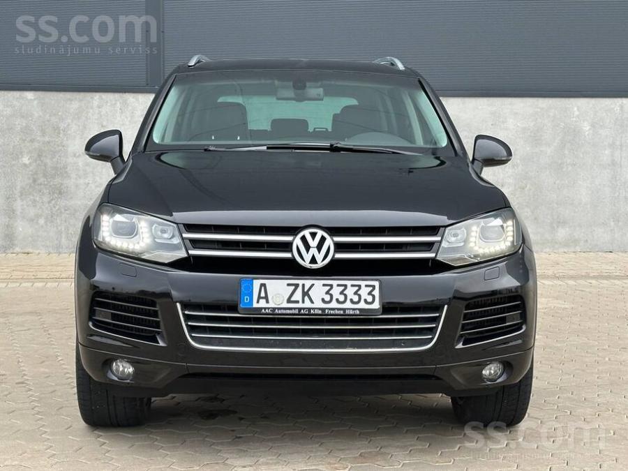 Melns Volkswagen Touareg 2011 Rīga, ar dzinēja tilpumu 3.00 L un nobraukumu 0 tūkst. km par 10900 €, foto 7 vietnē AUTOMOTO.COM.LV