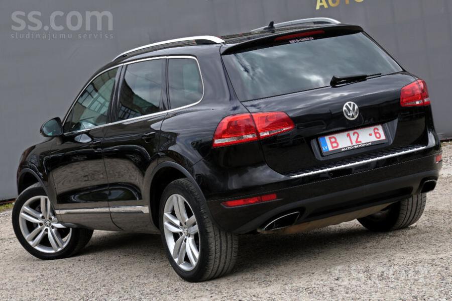 Melns Volkswagen Touareg 2011 Tukums, ar dzinēja tilpumu 3.00 L un nobraukumu 243 tūkst. km par 3550 €, foto 4 vietnē AUTOMOTO.COM.LV
